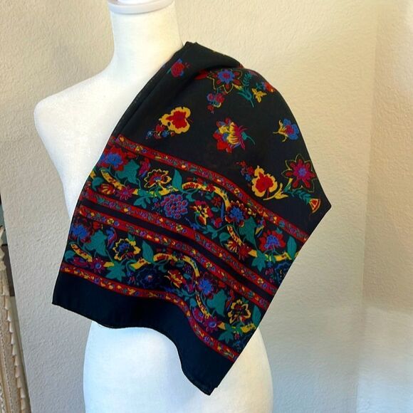 Accessories | Vibrant Floral Design Scarf 42x42 | Poshmark